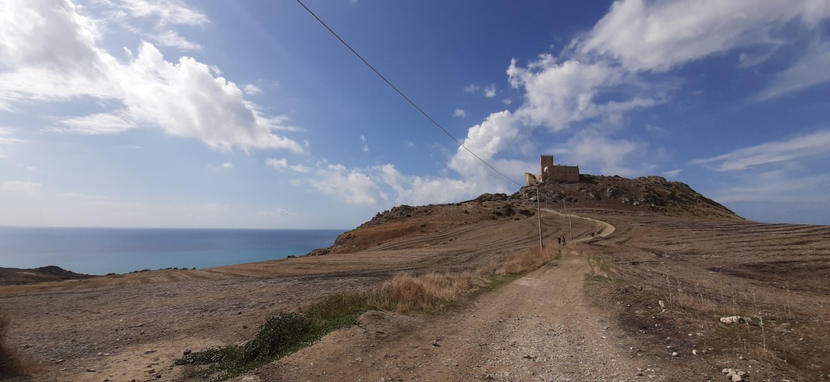 Cycling Tour of the Chiaramonte castles in Sicily (1) | Ciclabili ...